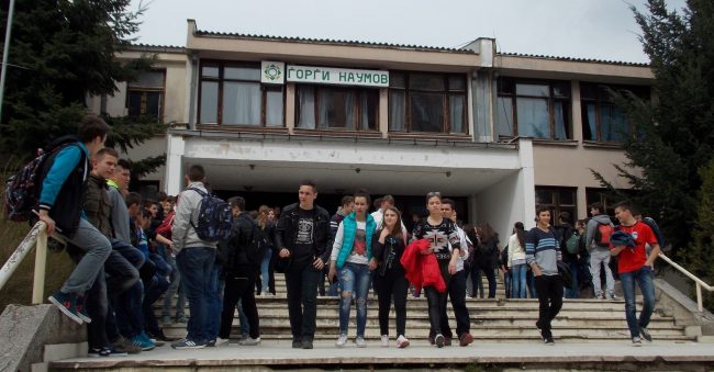 Осма година по ред се намалува бројот на ученици во битолските паралелки