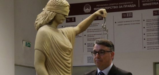 МИЛОШОСКИ Е „КУСУР НА ГРУЕВСКИ“ КОЈ СЕ СПАСИ ОД КРИВИЧЕН ПРОГОН, ВЕЛИ ...