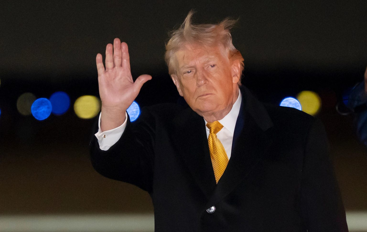 ВОЕНА АКЦИЈА ВО КОЛУМБИЈА МИ ЗВУЧИ ДОБРО, ВО КУБА НЕ Е ПОТРЕБНА ЗАШТО ...